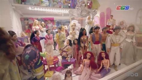 Bộ Sưu Tập độc đáo Hơn 4 000 Búp Bê Barbie Thtpct