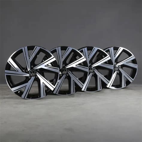 18 Inch Rims Vw Golf 8 Viii Bergamo 5h0601025m Alloy Wheels 271280