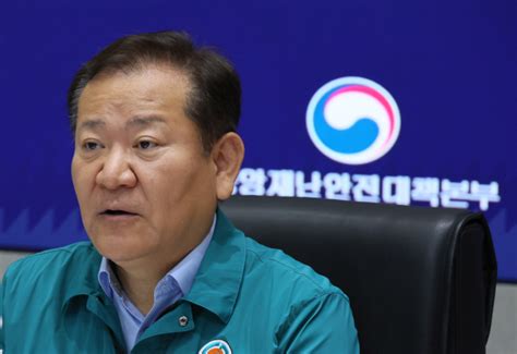정부 의대 교수들 하반기 전공의 모집 반대 안타까워 복귀 설득을
