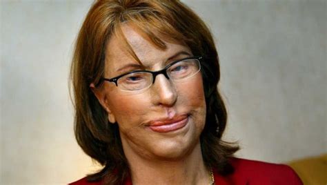 ماریا ڕەشیدی لە خۆڵەمێشەکەی خۆی ژیاندەوە