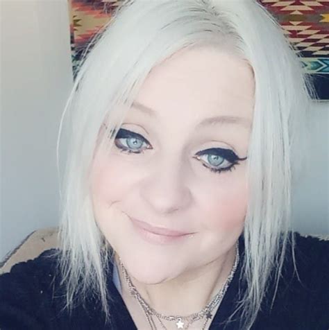 Shawna Maynards Instagram Twitter And Facebook On Idcrawl