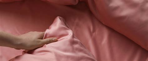 Как отстирать смолу с одежды