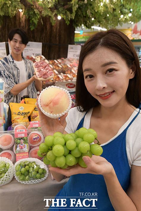 이마트 여름맞이 행사 개최 반값 할인 상품 70여 종 [tf사진관] 포토 기사 더팩트