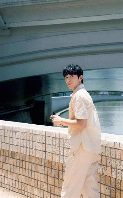 Wang Zihao Mikael Is Super Handsome No Matter Ancient Or Modern INEWS