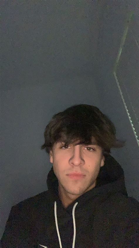 313 Bucke On Twitter Any Girls Want To Play Some Fortnite Tomorrow