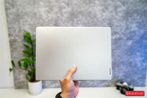 Top 4 laptop Intel Core Ultra Màn hình đỉnh pin bền bỉ suốt 15 tiếng giá từ 20 triệu