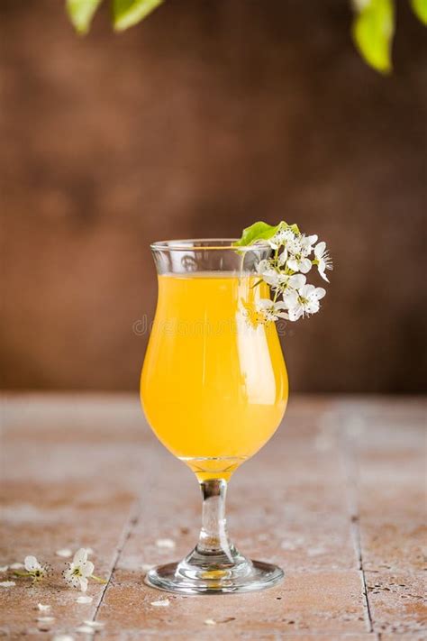 Classic Cocktail Glass Table In Night Club Restaurant Alcohol Resresh