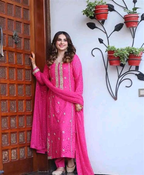 Fatima Affandi In Lovely Pink Dress Photos