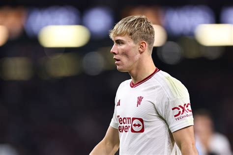 Manchester United Vs Burnley Live Stream Time And How To Watch The