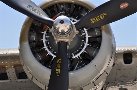 B17 Engine Detail By Plumpener On Deviantart