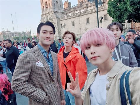 อีอ้วนติ่งระเบิด Ahjummaju On Twitter Rt 9ryeong9 사랑해🩷