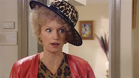 Kath And Kim Season 3 Streaming Watch And Stream Online Via Netflix