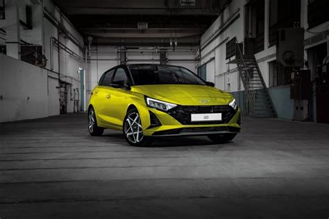Обновлённый Hyundai i20 стал ярче и комфортнее | carakoom.com