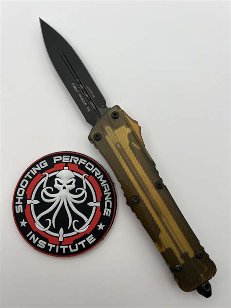 Microtech Combat Troodon De Signature Series Ultem Top And Button Cpm