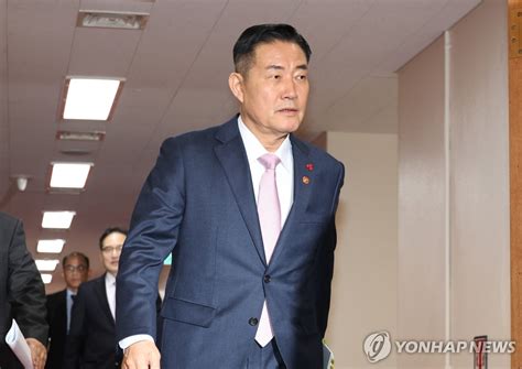 국무회의 참석하는 신원식 장관 연합뉴스