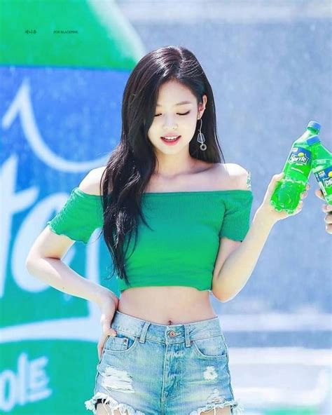 Pin Oleh Thorhallur Ingason Di Blackpink Selebriti Mode Wanita Wanita