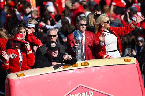 How Chiefs Coach Andy Reid Comforted Fans After Super Bowl Parade