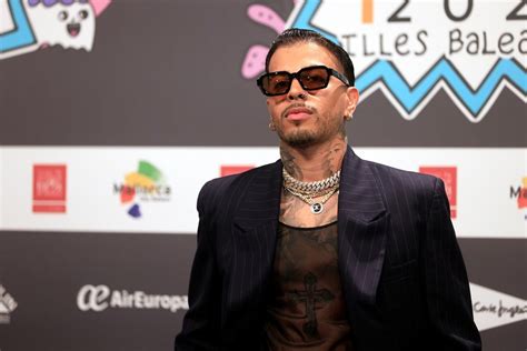Rauw Alejandro Cancela Una Fiesta En Un Cayo De Puerto Rico Ante
