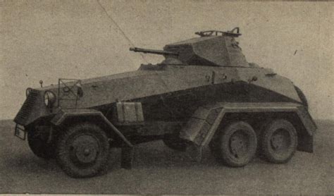 Schwerer Panzerspahwagen Sd Kfz 231 6 Rad From The Left