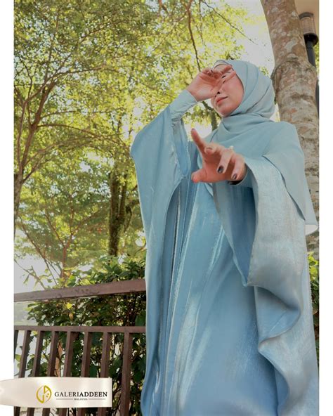 Mencari Abaya Fabric Shimmer Yang Moden Dan Elegan