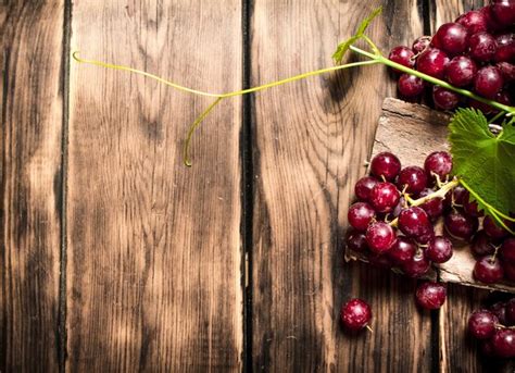 Las Uvas Tintas Foto Premium