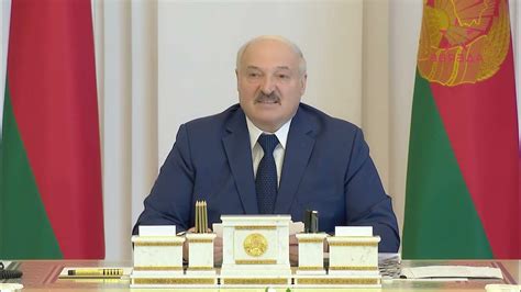 Президент Беларуси Александр Лукашенко 22 июля собрал совещание с ...