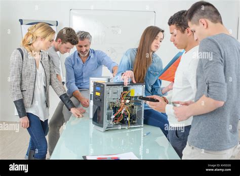 It Babes In Computer Science Classroom Stock Photo Alamy