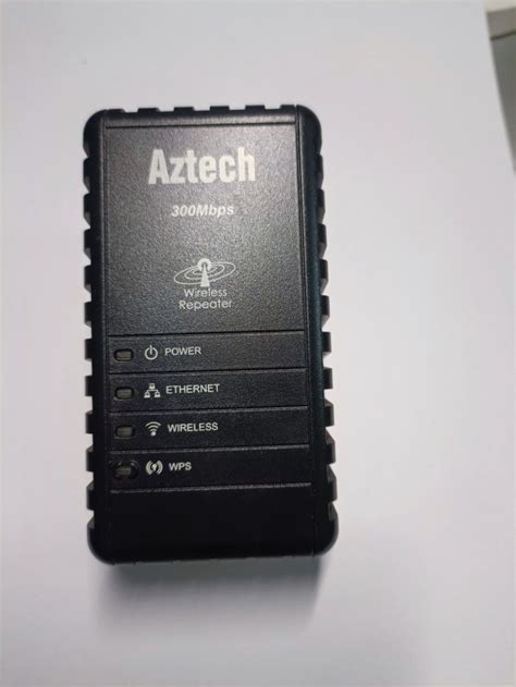 Aztech Wireless Repeater Computers And Tech Parts And Accessories Networking On Carousell