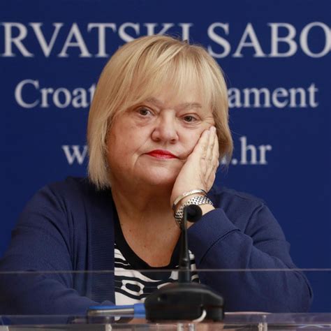 Jutarnji List Anka Mrak Taritaš U Hrvatskoj Se Stanovi Grade Za