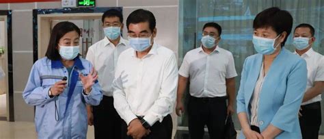 丁绣峰赴乌海市调研指导工作执法海勃湾区法治