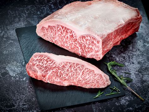 Snow Aged Wagyu And Classic Steaks Await At The New Cottage Kettle