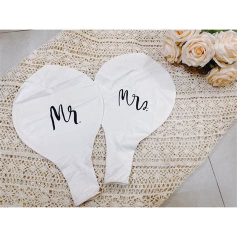 現貨【婚禮佈置】【拍攝小物】36吋先生太太氣球 Mr Mrs氣球 婚紗氣球 婚紗拍攝 婚禮氣球 進場氣球 先生太太氣球 蝦皮購物