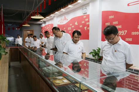 赤峰工业职业技术学院开展重温红色经典 赓续红色血脉主题实践活动 赤峰工业职业技术学院