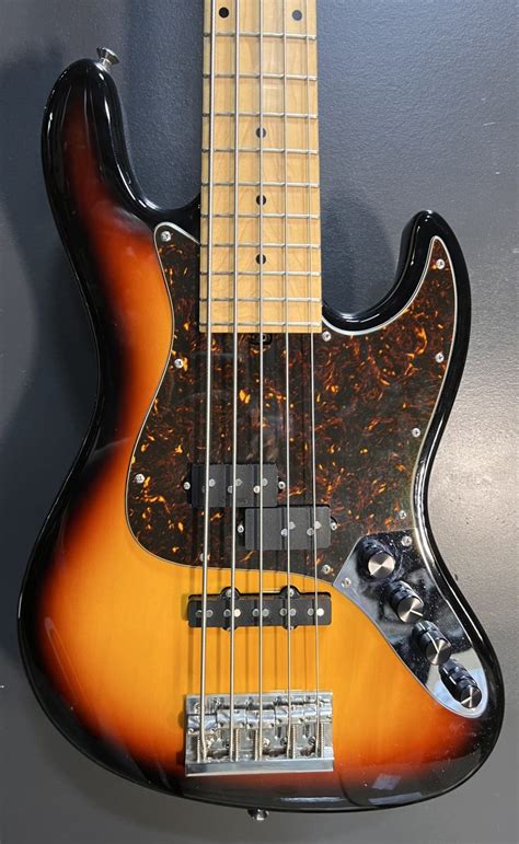 Sadowsky Mij Metro Pj 5 String The Lowend Bass Shop