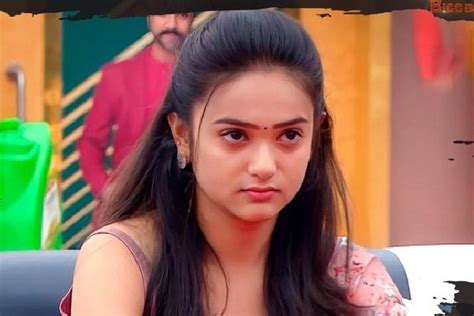 బిగ్ బాస్ హౌస్ లో అసలైన పోరు మొదలైనట్టే