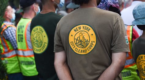 City Cleanup Corps A Foot In The Door To Nycha Nycha Now