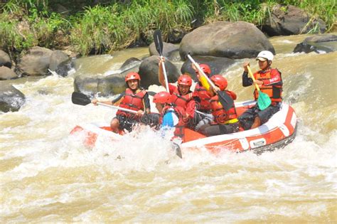 Daily Fotography Rafting Editorial Image Image Of Fotography 260019060