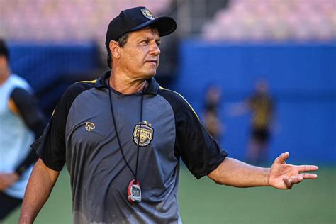 Adilson Batista Confirma Acerto Com O Cruzeiro Grande Identificação