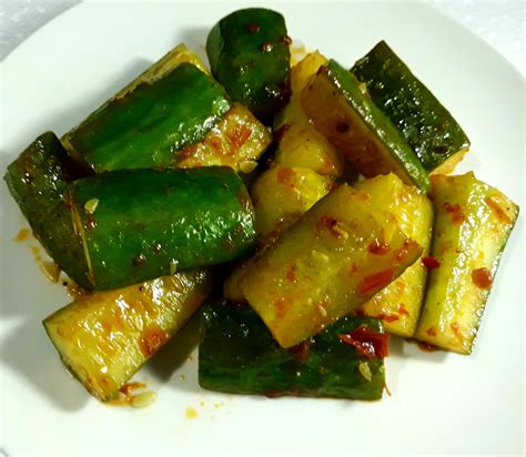 Cucumber With Chilli Bean Sauce Bunch