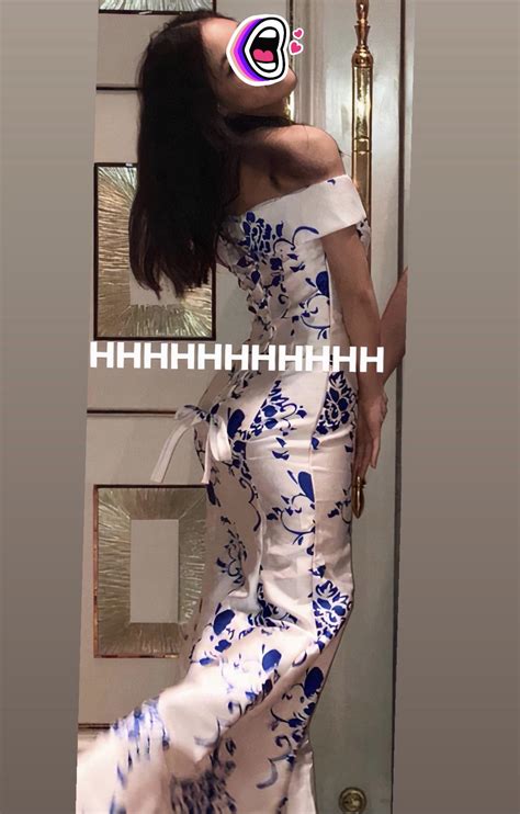 Mmm🍑🍑🤤🤤🤤 Scrolller