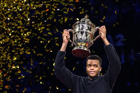 Swiss Indoors Giovanni Mpetshi Perricard Ist Der Neue Sieger Berner