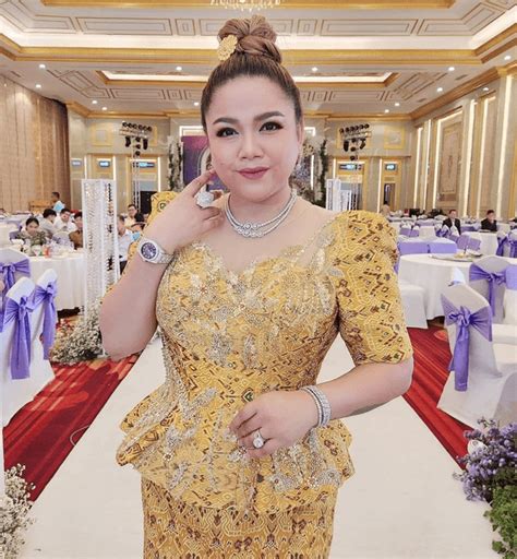 ក្រោយត្រូវគេរិះ គ ន់ យក់ ឋិតរដ្ឋា បែរជា មិនខឹ ងសម្ដីគេថា ថែមទាំងនិយាយថា… Khmerload Cambodia