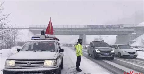 返程注意！雅西高速拖乌山段持续降雪，今日18时30分实施交通管制腾讯新闻
