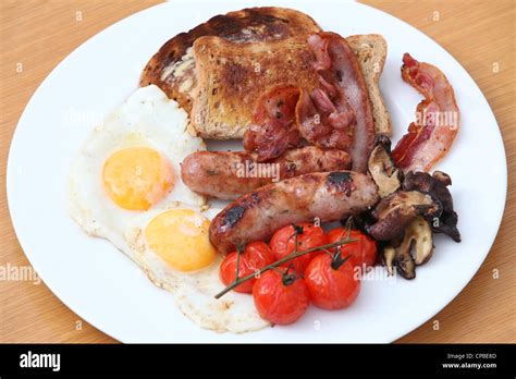 Traditional Fried English Breakfast Photo Bu Edible Images Stock Photo Alamy