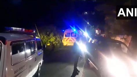 A Bus Full Of Tourists Fell Into A Ditch In Tamil Nadu Eight People