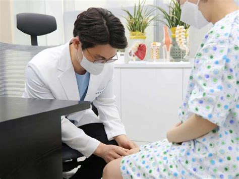 아차산역 정형외과 무릎연골연화증 비수술 치료방법 네이버 블로그