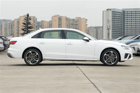 奥迪a4l 2023款 40 Tfsi 时尚动感型图片奥迪3158张图片汽车外观图库懂车帝