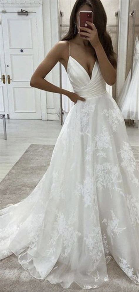 A Line Spaghetti Straps Lace Beach Vintage Wedding Dresses Wd054