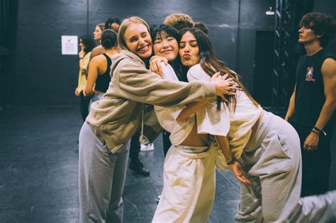 Pin De Kariny Barbosa Em Now United Fotografia De Amizade Cantores