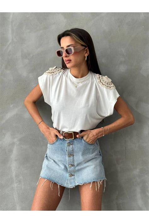 Pienk Dantel Detaylı Beyaz Kadın Tişört Fiyatı Yorumları Trendyol